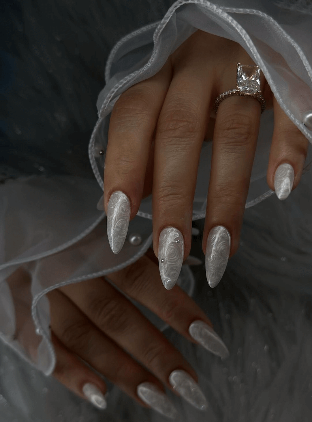 55 Wondrous Winter White Nail Designs You'll Absolutely Love - Chic ...