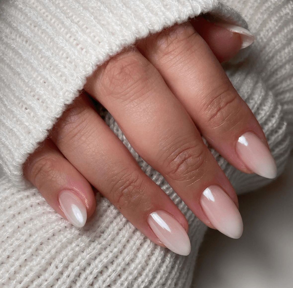 55 Wondrous Winter White Nail Designs You'll Absolutely Love - Chic ...